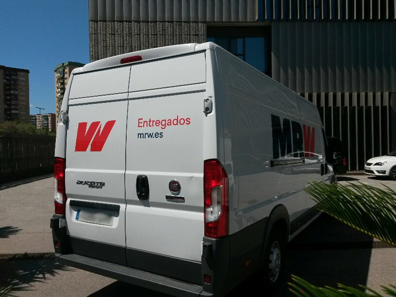 MRW Rotulación vehículos - MT Mobiltraç Branding